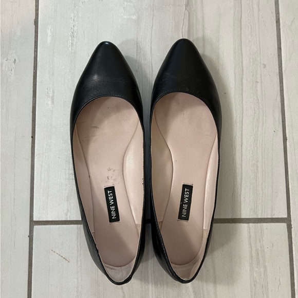 Nine West | Shoes | Nine West Black Flats | Poshmark
